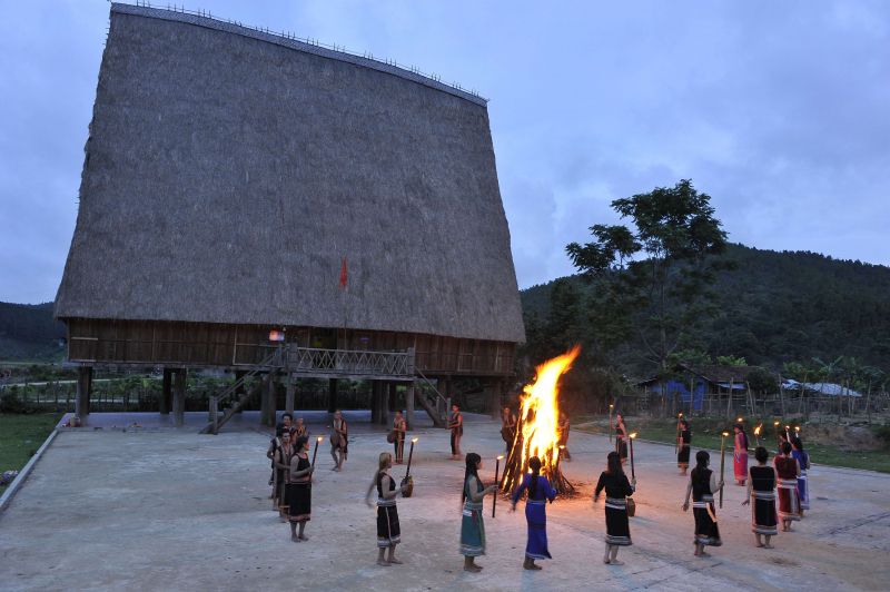 Vẻ đẹp làng du lịch cộng đồng Kon Pring, Kon Tum