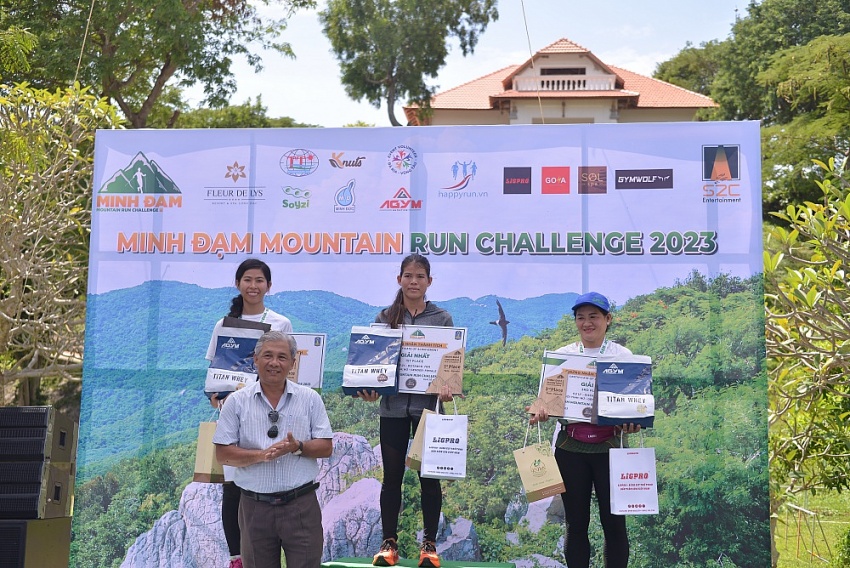 Giải chạy Minh Đạm Mountain Run Challenge 2023: “Chạy trong hơi thở núi ...